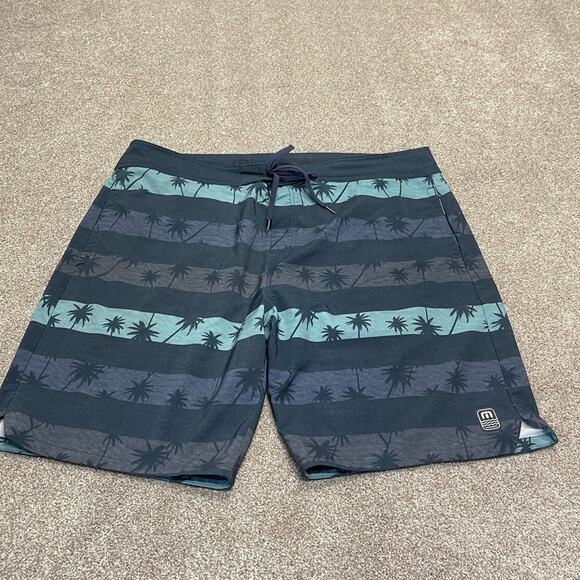 Travis Mathew | Shorts | Travis Matthew Mens Swim Trunks Sz 4 Board ...